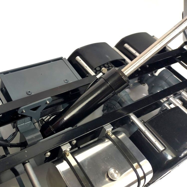 Mercedes Acros RC LKW 8x8, ist fast ganz aus Alu hergestellt | Kaufen ...