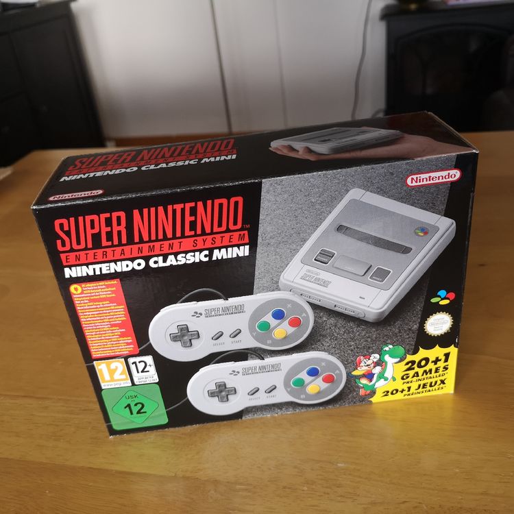 SNES Classic Mini (Super Nintendo) + USB AC Adapter (Neu (gemäss ...