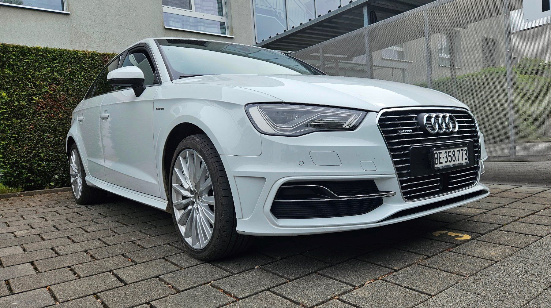 Audi A3, e-tron, Plug-In-Hybrid, S-Line, S-Tronic (Gebraucht) in ...