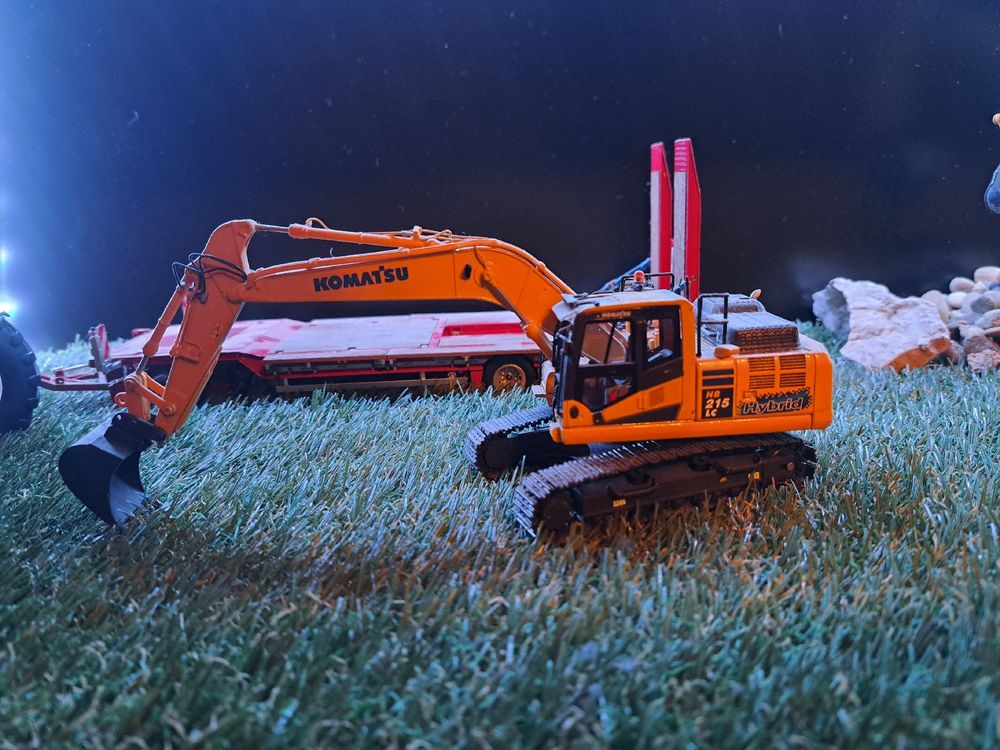 Komatsu Modellbagger 1:50 | Kaufen auf Ricardo