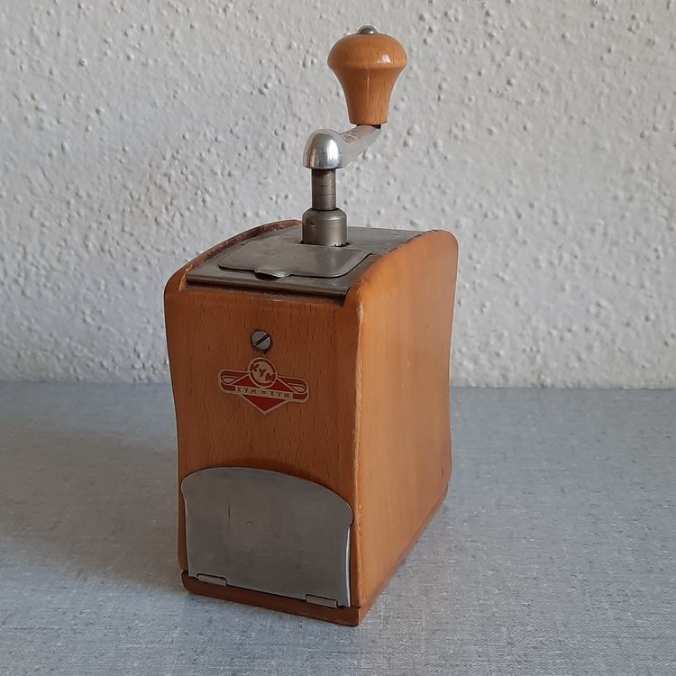 Vintage kleine handliche Kaffeemühle (Gebraucht) in Weinfelden für CHF 25 – mit Lieferung auf ...