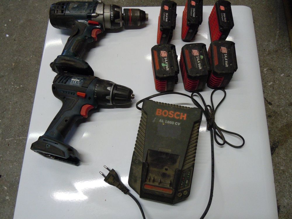 Bosch Akku Schrauber mit 6 Akkus | Kaufen auf Ricardo