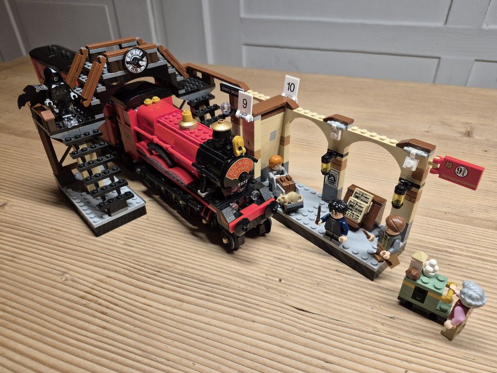 LEGO Harry Potter Hogwarts Express 4841 (Gebraucht) in Auslikon für CHF 50 – nur Abholung auf ...