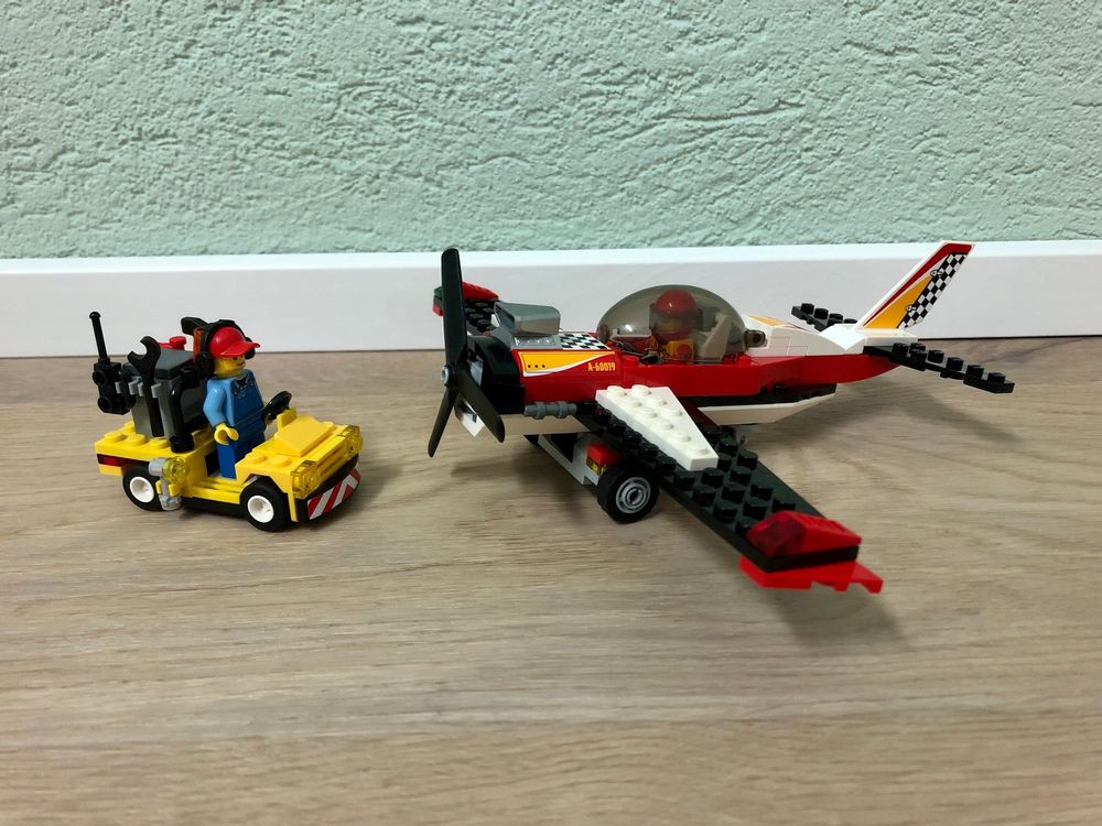 Lego City Stuntflugzeug Nr. 60019 (Gebraucht) in für CHF 15 – mit ...