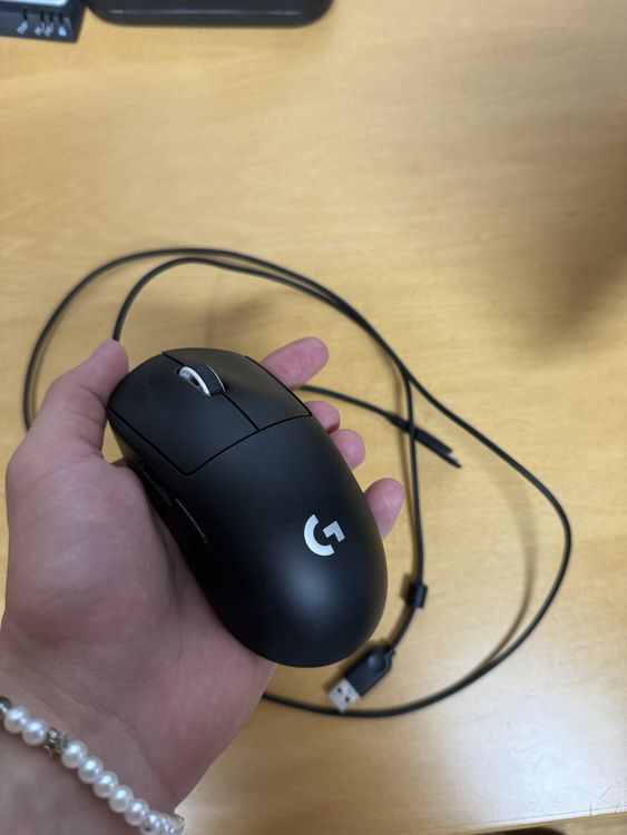 Logitech G Pro Superlight (Defekt) in Kaltbrunn für CHF 2 – mit ...