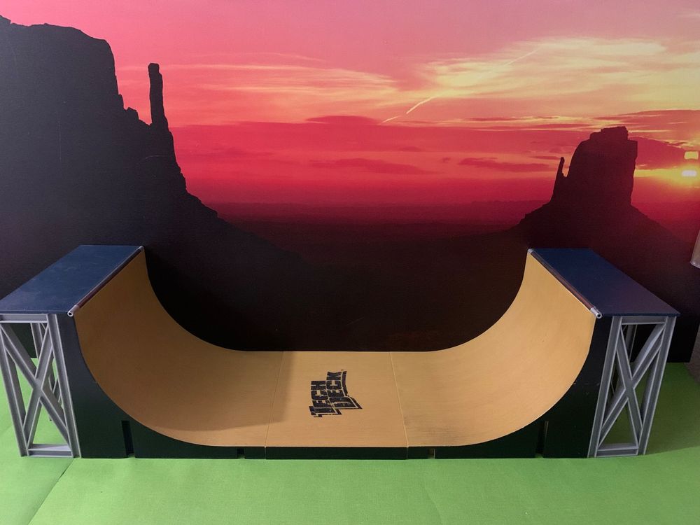 Tech Deck Halfpipe Fingerboard Skateboard Skatepark Rampe | Kaufen auf ...
