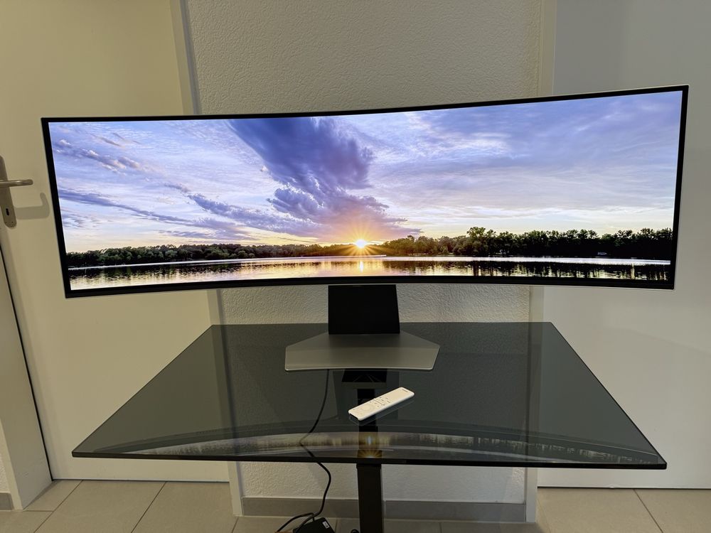 Samsung 49" Odyssey OLED G9 240 Hz Gaming-Monitor (Gebraucht) in ...