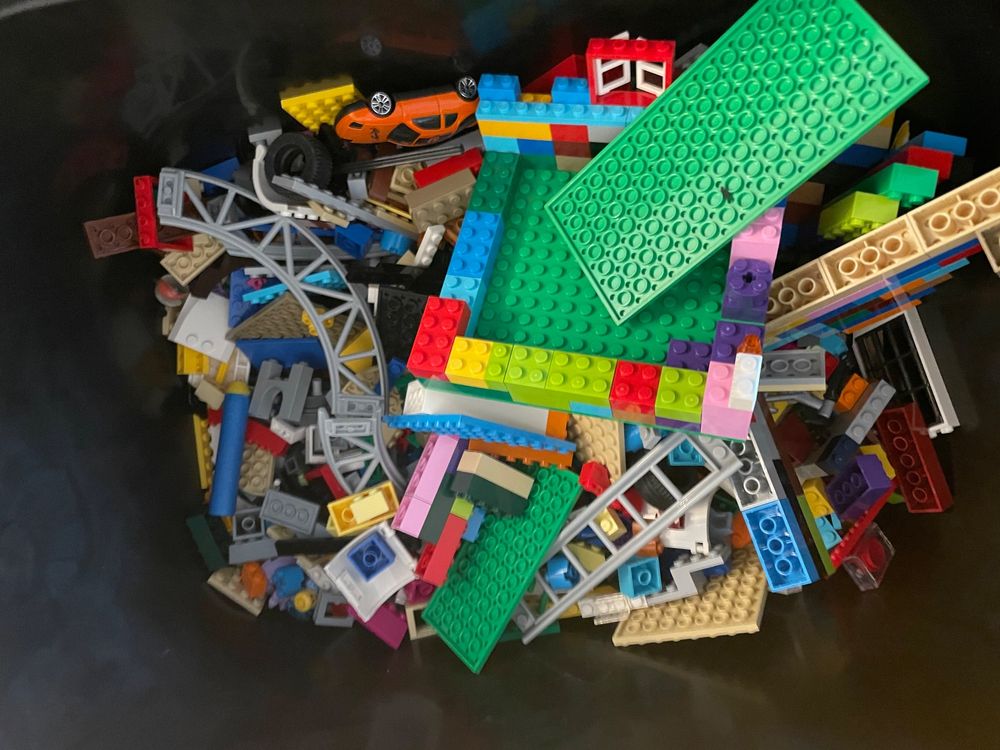 Legosteine 3kg plus Bauplatten und Anleitungen | Kaufen auf Ricardo