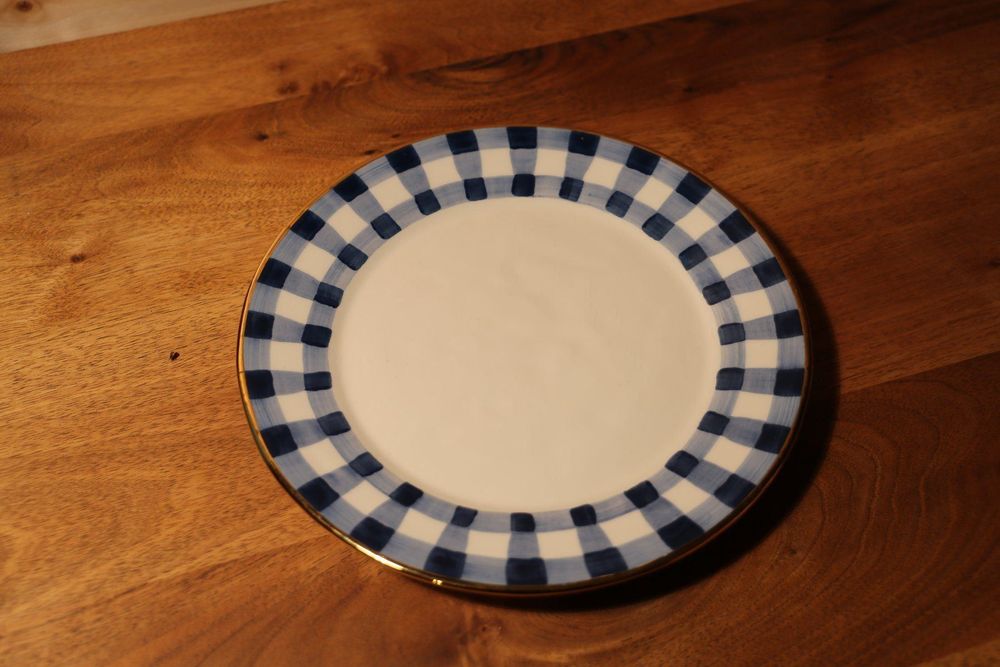 Ines Boesch ehem. Ensoie 1 Teller vichy | Kaufen auf Ricardo