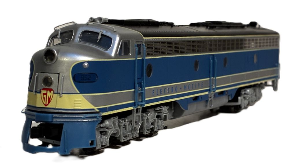 Life Like Proto 2000 #8176, AC/Digital, EMD #952, E8 (Gebraucht) in ...