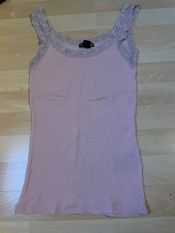 Basic Shirt (Gebraucht) in Ammerswil AG für CHF 5 – mit Lieferung auf ...