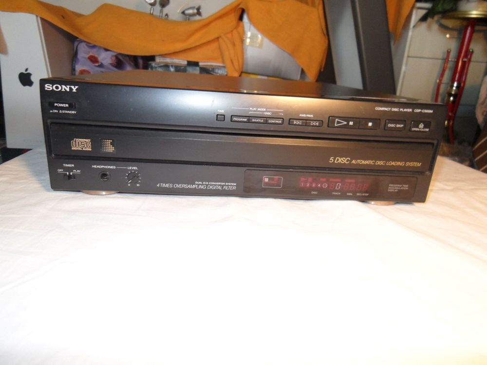 Sony CD DISC PLAYER 5 Disc Automatic Disc Loading system (Gebraucht) in ...