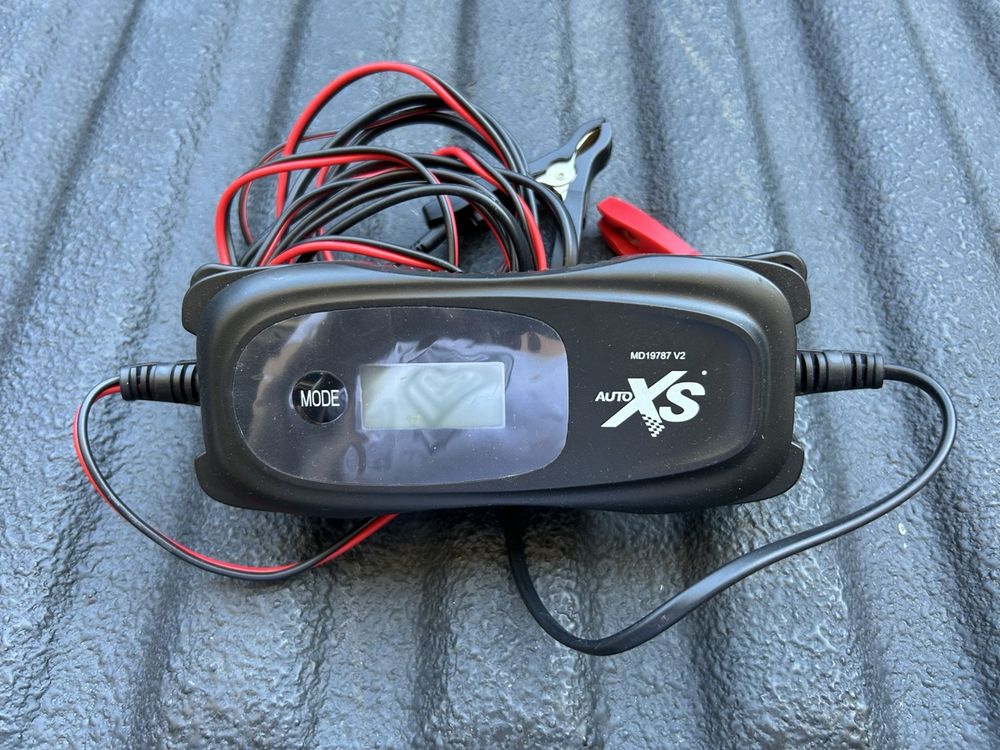 Auto XS Batterieladegerät MD 19787 V2 - Neuwertig! (Gebraucht) in ...