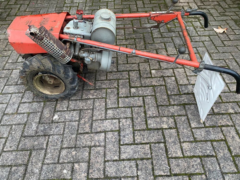 Bucher Maschine M300, Motor 1026 (Defekt) in Gebenstorf für CHF 81 ...