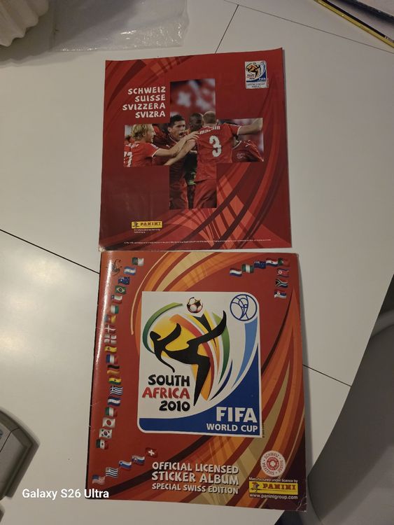 Album Panini 2010 Afrique du Sud 100% complet (Gebraucht) in Fleurier ...
