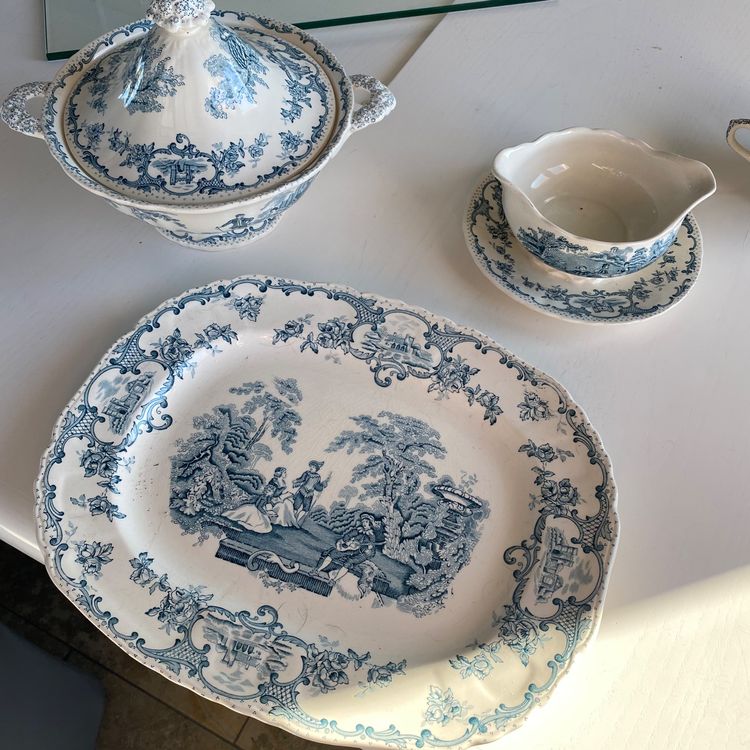 Geschirr-Set Alt | Kaufen auf Ricardo