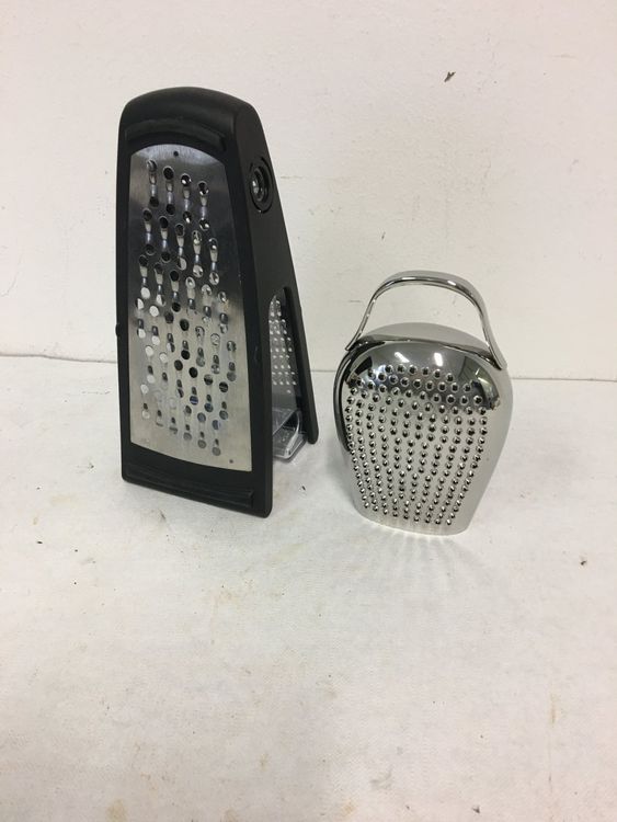 2 Raffel (Gebraucht) in Olten für CHF 3 – mit Lieferung auf Ricardo kaufen