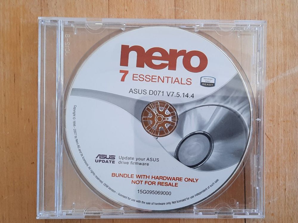 2x CD-Software: Nero 7 Essentials & Nikon FotoShare (Gebraucht) in Diemtigen für CHF 1 – mit ...