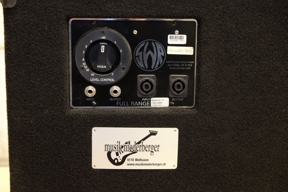 SWR Goliath JR III 2X10 Bass Box - gut erhalten (Gebraucht) in Basel ...