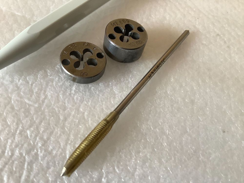 M 3.5 Gewindebohrer und Schneideisen, Neu von ESO & DC Swiss (Neu (gemäss Beschreibung)) in ...