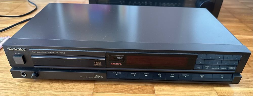 Technics Compact Disc Player SL-P250 (Gebraucht) in Eglisau für CHF 7 – nur Abholung auf Ricardo ...