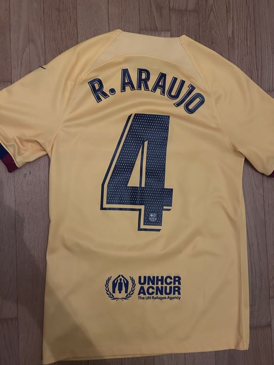 FC Barcelona Trikot mit Araujo Gr. S (Neu (gemäss Beschreibung)) in ...