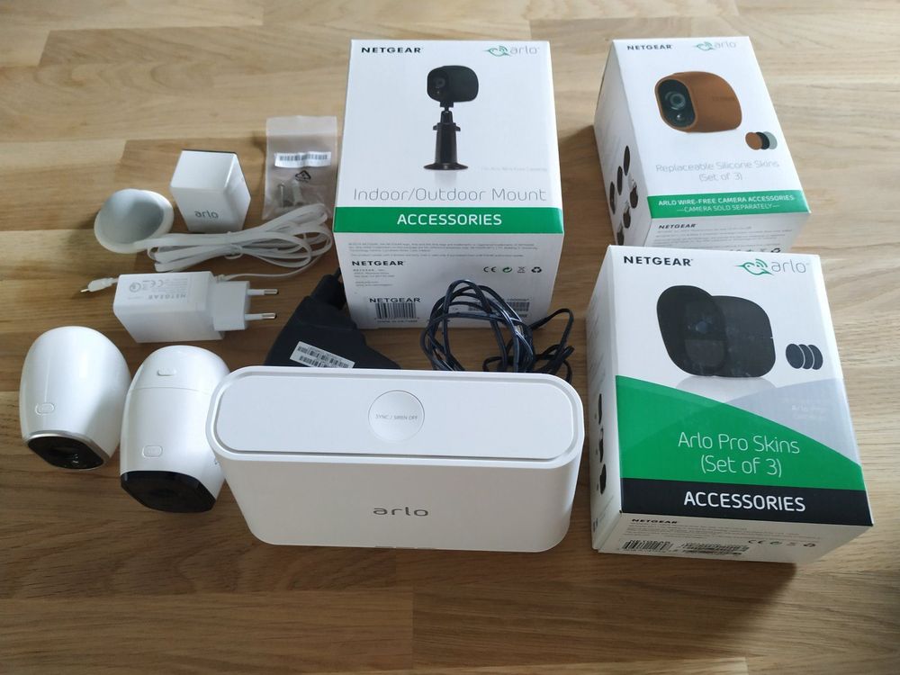 arlo Set / Basisstation Pro + 2 Kameras | Kaufen auf Ricardo