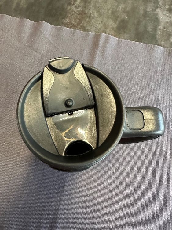 Starbucks Thermo Kaffemug (Gebraucht) in Unterterzen für CHF 5 – mit Lieferung auf Ricardo kaufen
