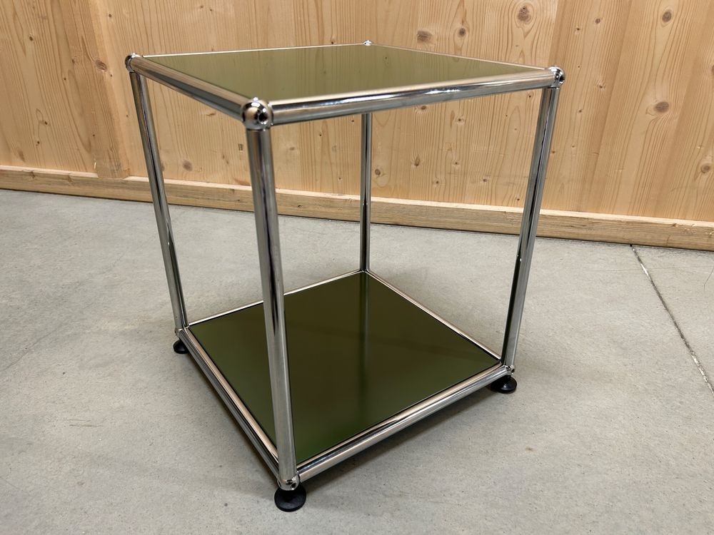 NetGVA - Jolie petite table d'appoint USM Haller Vert Olive | Kaufen auf Ricardo