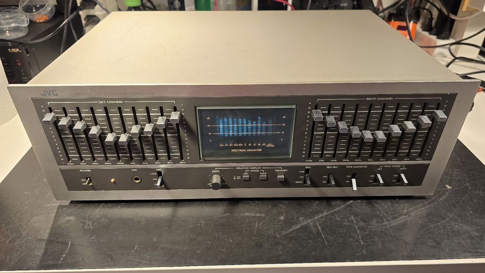 JVC SEA-80 graphic Equalizer (Gebraucht) in Etziken für CHF 50 – mit Lieferung auf Ricardo kaufen