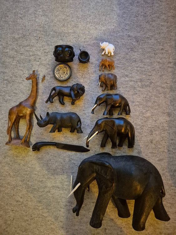 Afrikanische Schnitzereien/ Tierfiguren aus Holz | Kaufen auf Ricardo