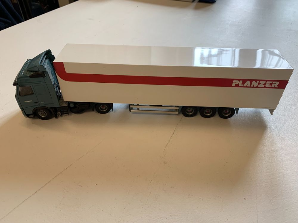 Lastwagen-Modell von Planzer 33 cm lang (Gebraucht) in Fislisbach für ...