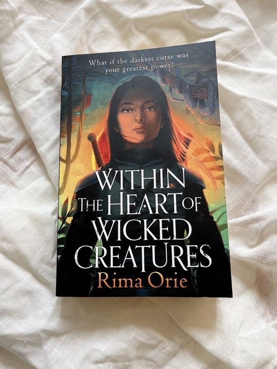 Within the heart of wicked creatures by Rima Orie (Neu (gemäss ...