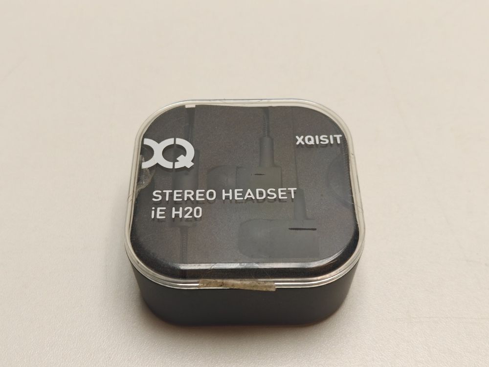 XQISIT Stereo Headset iE H20 (20) (Gebraucht) in Aarau für CHF 10 – mit ...