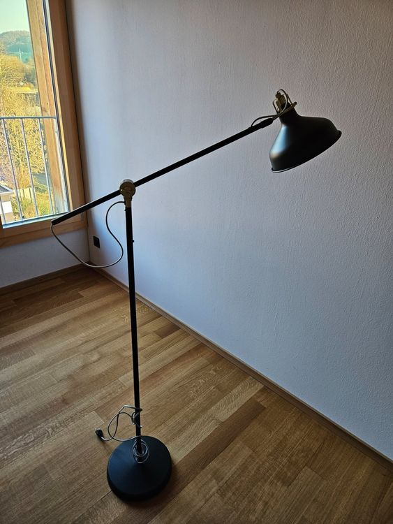 Ikea Stehlampe Schwarz | Kaufen auf Ricardo