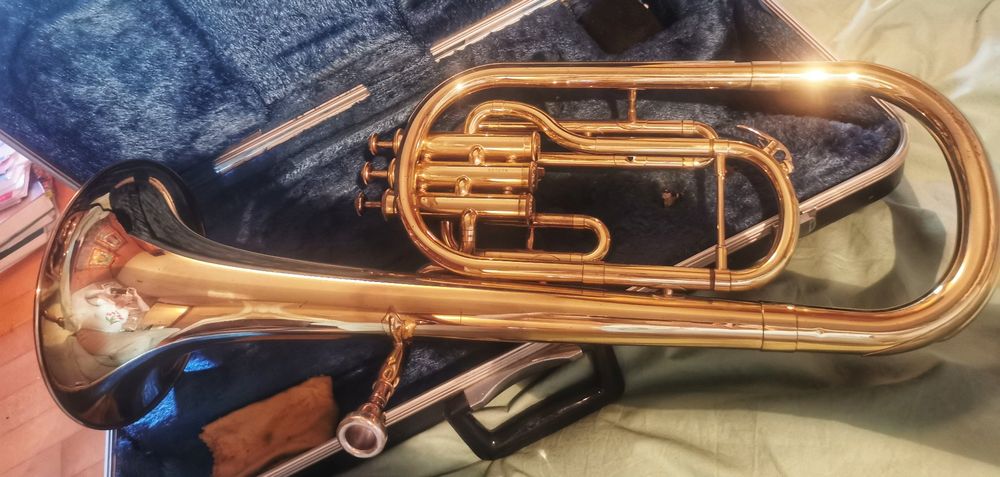 Es-Horn Yamaha (Gebraucht) in Männedorf für CHF 1600 – nur Abholung auf ...