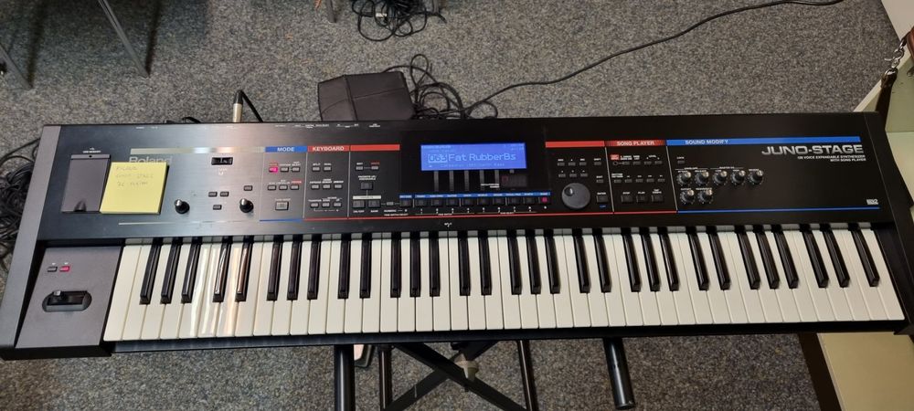 Roland Juno-Stage Synthesizer | Kaufen auf Ricardo