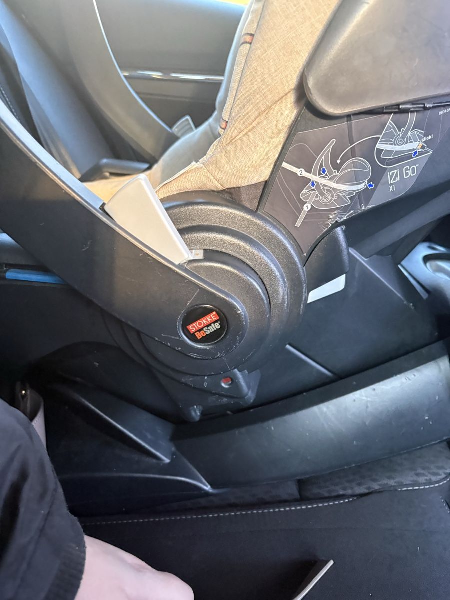 Stokke iZi Go X1 Babyschale - Beige Melange, Top Zustand! (Neu (gemäss ...