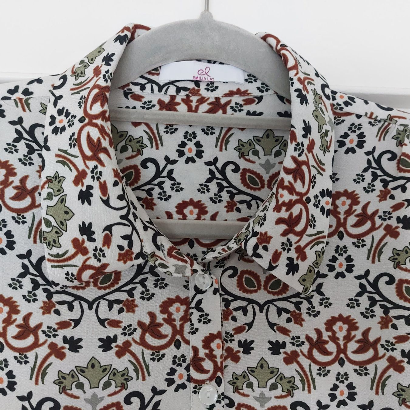 Blouse Emilia Lay taille 46 neuve (Neuf (Voir description)) à Lausanne ...