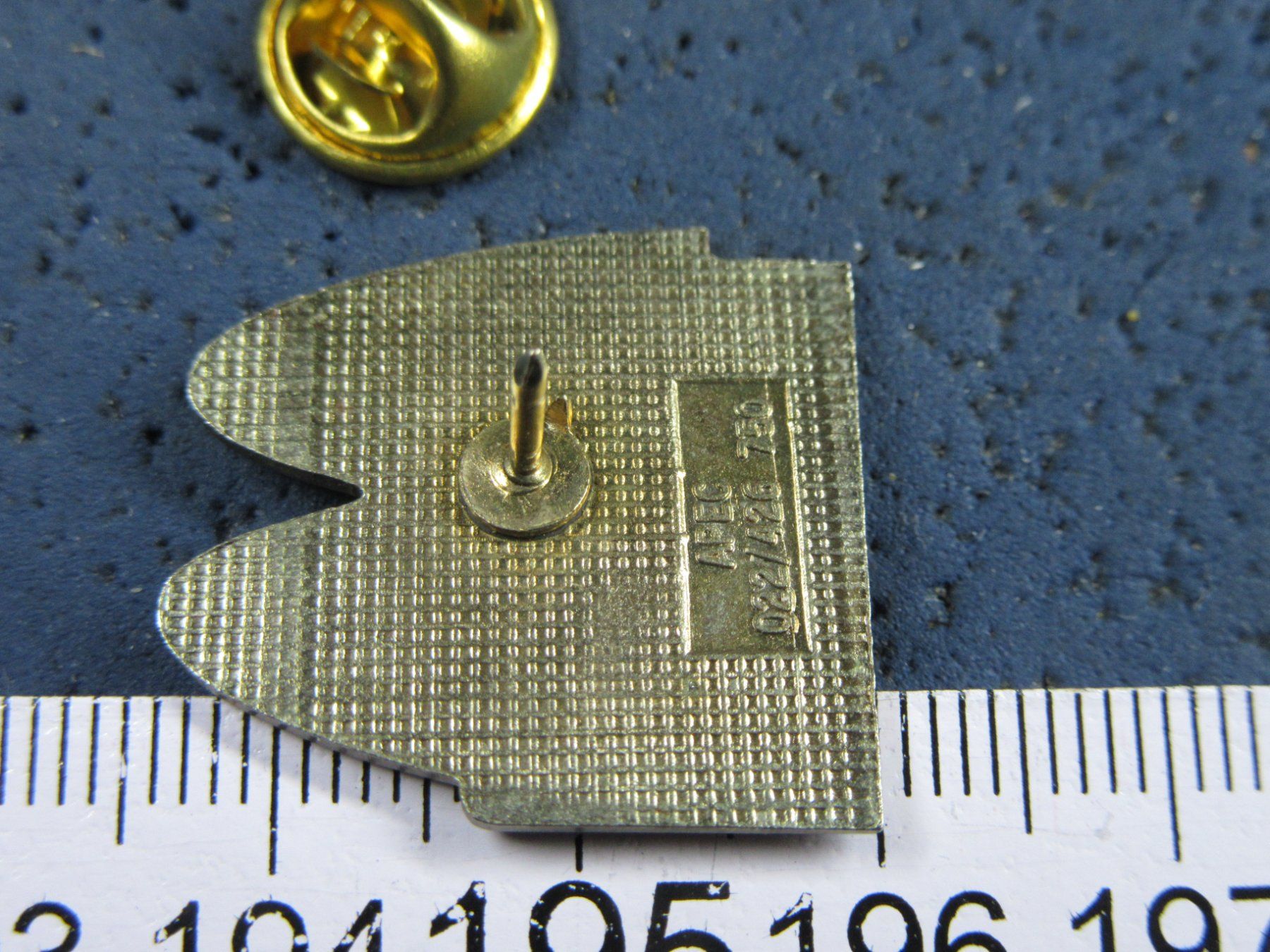 SBB BAHN2000 ZUG MIT McDONALD'S RESTAURANT-WAGON PIN GEPRÄGT (Gebraucht) in Ettingen für CHF 1. ...