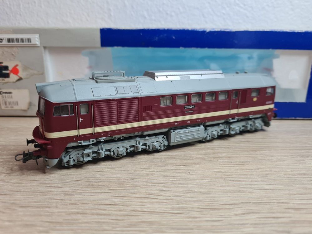 Roco lokomotive 63392 DR 120 048-4 H0 (Gebraucht) in St-Aubin-Sauges ...