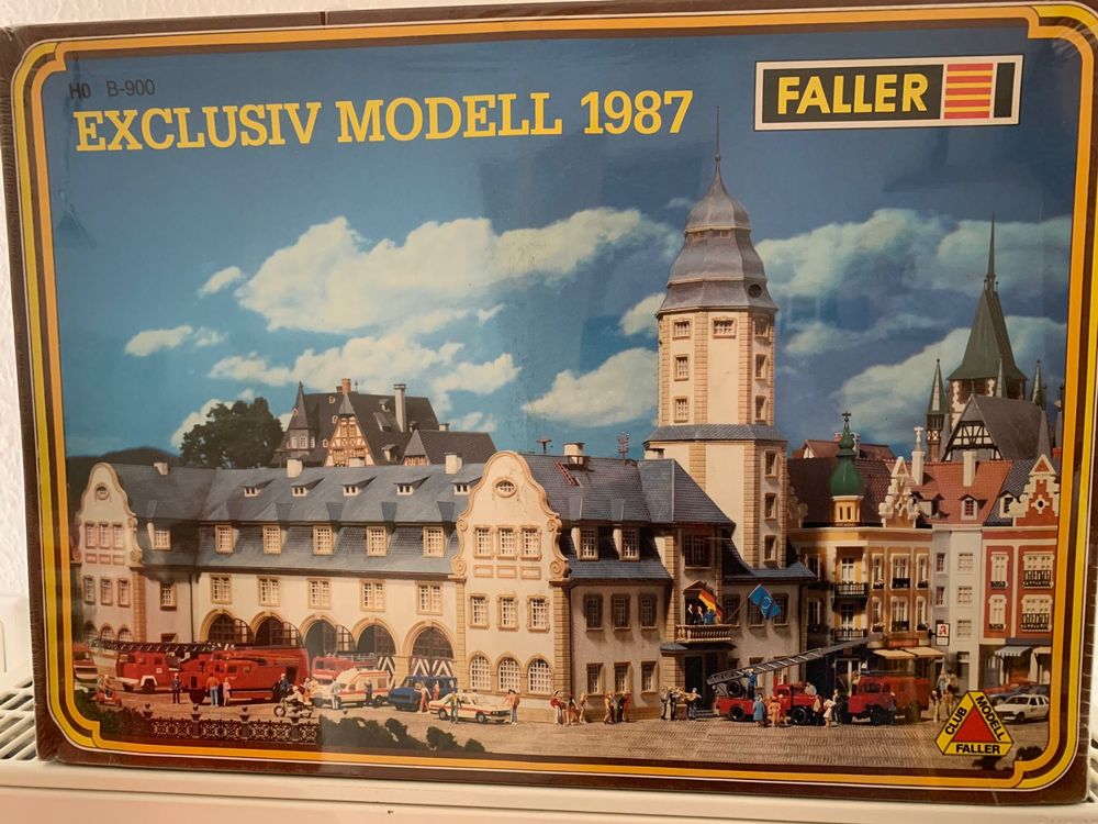FALLER B-900 Hauptfeuerwache "Exclusiv-Modell 1987" Spur H0 (Neu und ...