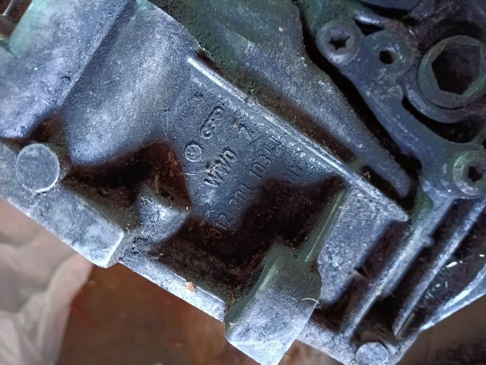 Audi 80 B3 AXC Getriebe (Gebraucht) in Menzingen für CHF 1 – nur ...