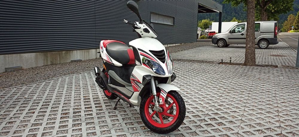 Piaggio NRG Power DD - Roller / Scooter (Gebraucht) in Interlaken für CHF 536 – mit Lieferung ...