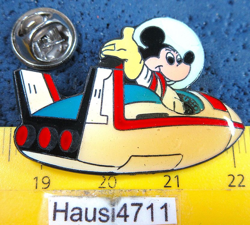 MICKEY MOUSE IM SPACE-GLIDER JET FUTURE PIN 35X25mm (Gebraucht) in ...