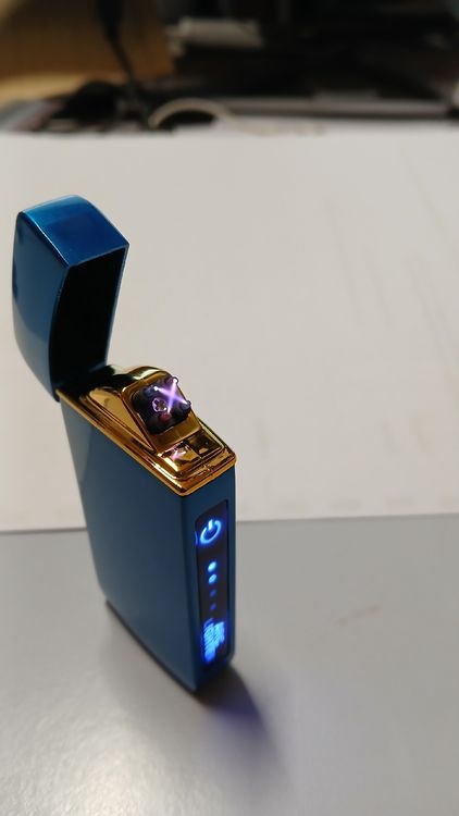 Elektrisches Feuerzeug USB, Blaues Feuerzeug (Neu (gemäss Beschreibung)) in Worb für CHF 1 – mit ...