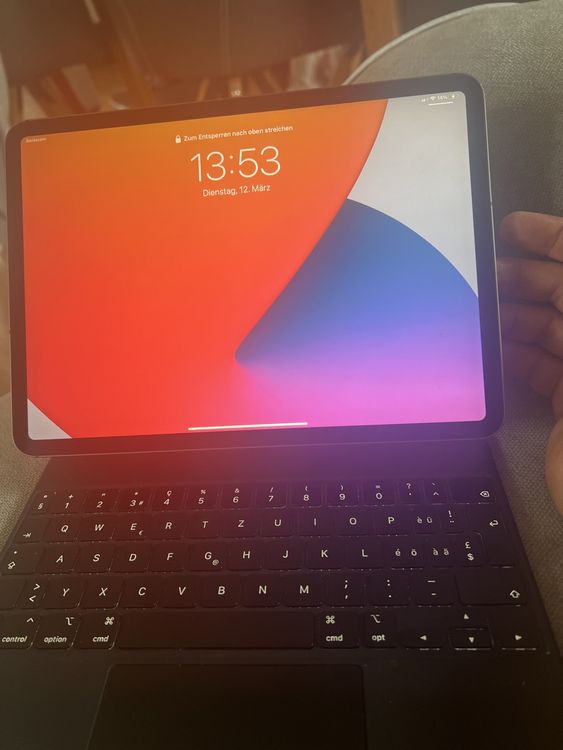Ipad pro 11" cellular 2nd Gen inkl Magic Keyboard | Kaufen auf Ricardo