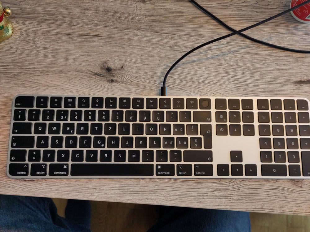 Magic Keyboard mit Touch ID und Ziffern­block (Gebraucht) in ...