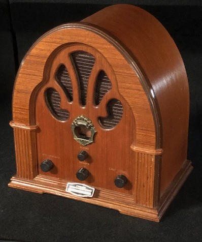 Retro Radio Replica vintage (Defekt) in Ascona für CHF 5 – mit ...