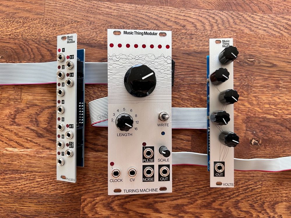 Music Thing Modular Turing Machine/Pulses/Volts mk2 Eurorack (D ...